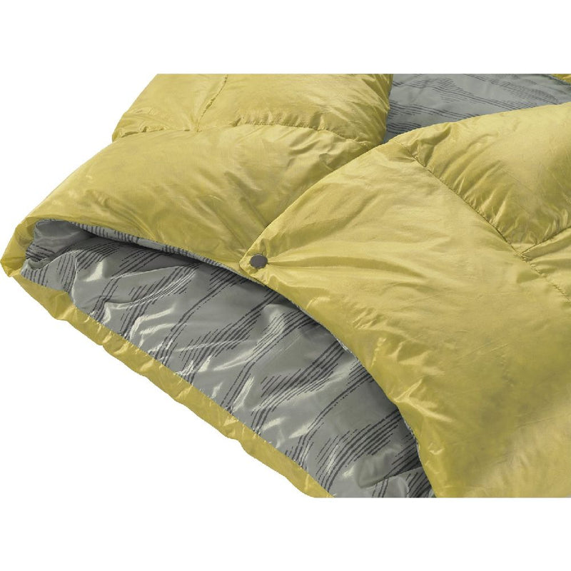 Therm-a-Rest Corus 32F/0C Quilt Regular | Lightweight Down Backpacking ...